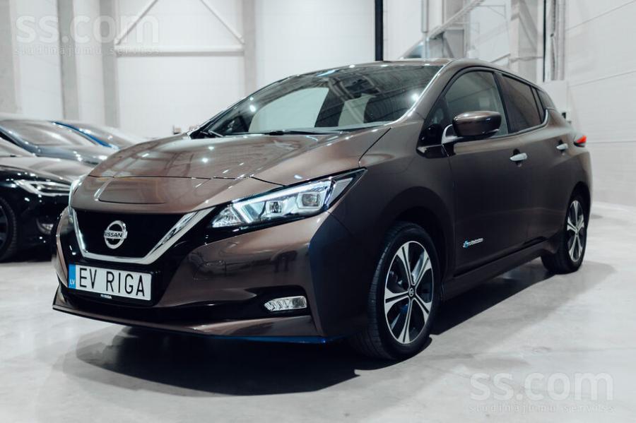 Brūns Nissan Leaf 2020 Rīga, ar dzinēja tilpumu 0.00 L un nobraukumu 84 tūkst. km par 15990 €, foto 2 vietnē AUTOMOTO.COM.LV