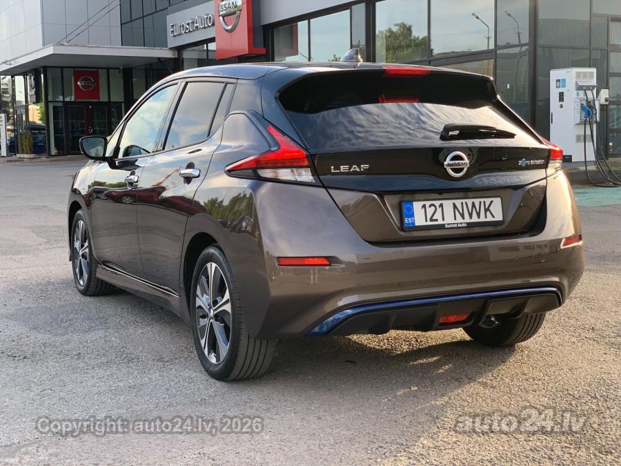 Brown Nissan Leaf 2021 in Tallinn, with an engine capacity of 0.00 L and mileage of 53 thousand km for 14900 €, photo 5 on AUTOMOTO.COM.LV