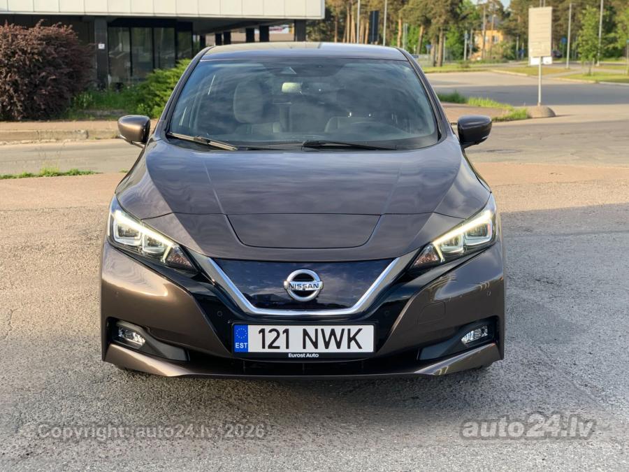 Brown Nissan Leaf 2021 in Tallinn, with an engine capacity of 0.00 L and mileage of 53 thousand km for 14900 €, photo 8 on AUTOMOTO.COM.LV