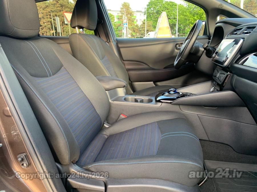 Brown Nissan Leaf 2021 in Tallinn, with an engine capacity of 0.00 L and mileage of 53 thousand km for 14900 €, photo 14 on AUTOMOTO.COM.LV