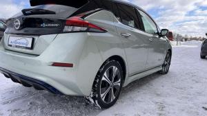 Green Nissan Leaf 2018 in Klaipeda, with an engine capacity of 0.00 L and mileage of 180 thousand km for 10900 €, photo 9 on AUTOMOTO.COM.LV