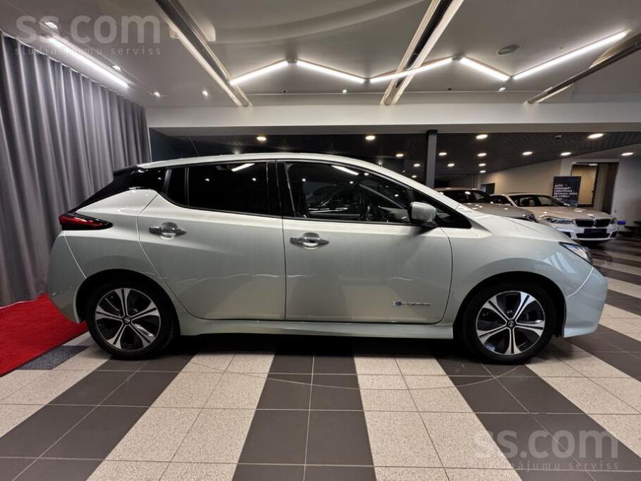 Zaļš Nissan Leaf 2019 Rīga, ar dzinēja tilpumu 0.00 L un nobraukumu 119 tūkst. km par 13790 €, foto 4 vietnē AUTOMOTO.COM.LV
