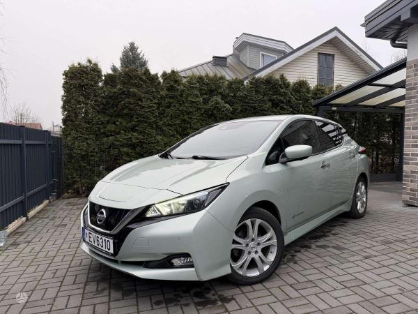 Zaļš Nissan Leaf 2020 Kauņa, ar dzinēja tilpumu 0.00 L un nobraukumu 85 tūkst. km par 11900 €, foto 1 vietnē AUTOMOTO.COM.LV