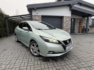 Green Nissan Leaf 2020 in Kaunas, with an engine capacity of 0.00 L and mileage of 85 thousand km for 11900 €, photo 7 on AUTOMOTO.COM.LV