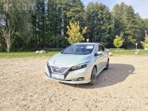 Green Nissan Leaf 2018 in Riga, with an engine capacity of 0.00 L and mileage of 113 thousand km for 11700 €, photo 4 on AUTOMOTO.COM.LV