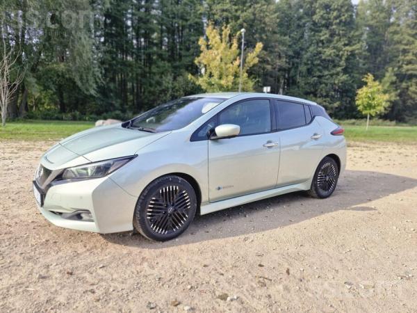 Nissan Leaf 2018 Rīga vietnē Zaļš Nissan Leaf 2018 Rīga, ar dzinēja tilpumu 0.00 L un nobraukumu 113 tūkst. km par 10500 €, foto 3 vietnē AUTOMOTO.COM.LV