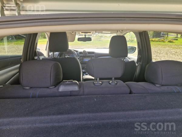 Nissan Leaf 2018 Rīga vietnē Zaļš Nissan Leaf 2018 Rīga, ar dzinēja tilpumu 0.00 L un nobraukumu 113 tūkst. km par 10500 €, foto 9 vietnē AUTOMOTO.COM.LV