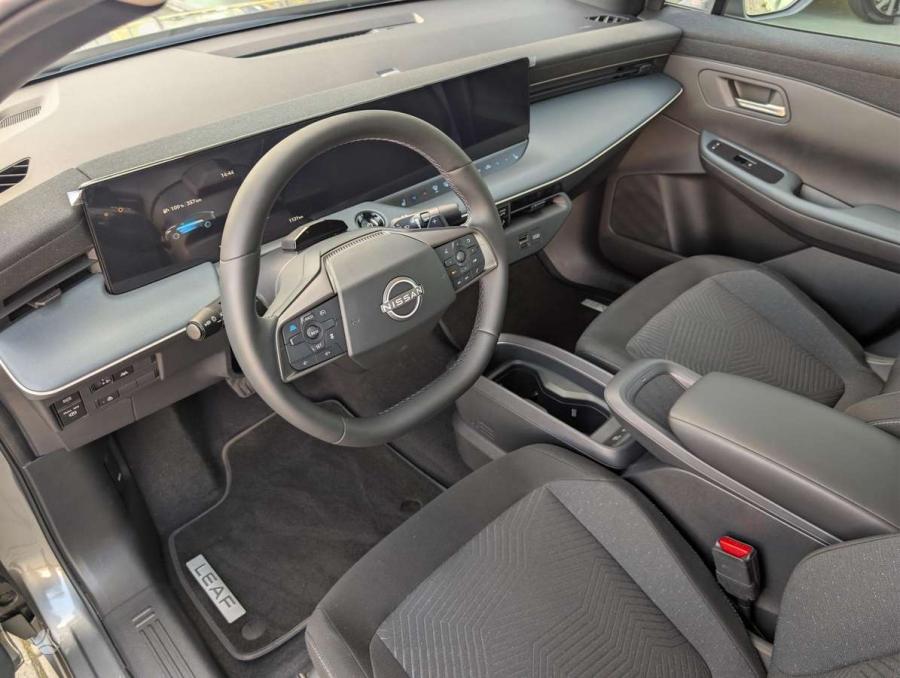 Pelēks Nissan Leaf 2026 Viļņa, ar dzinēja tilpumu 0.00 L un nobraukumu 0 tūkst. km par 40890 €, foto 11 vietnē AUTOMOTO.COM.LV
