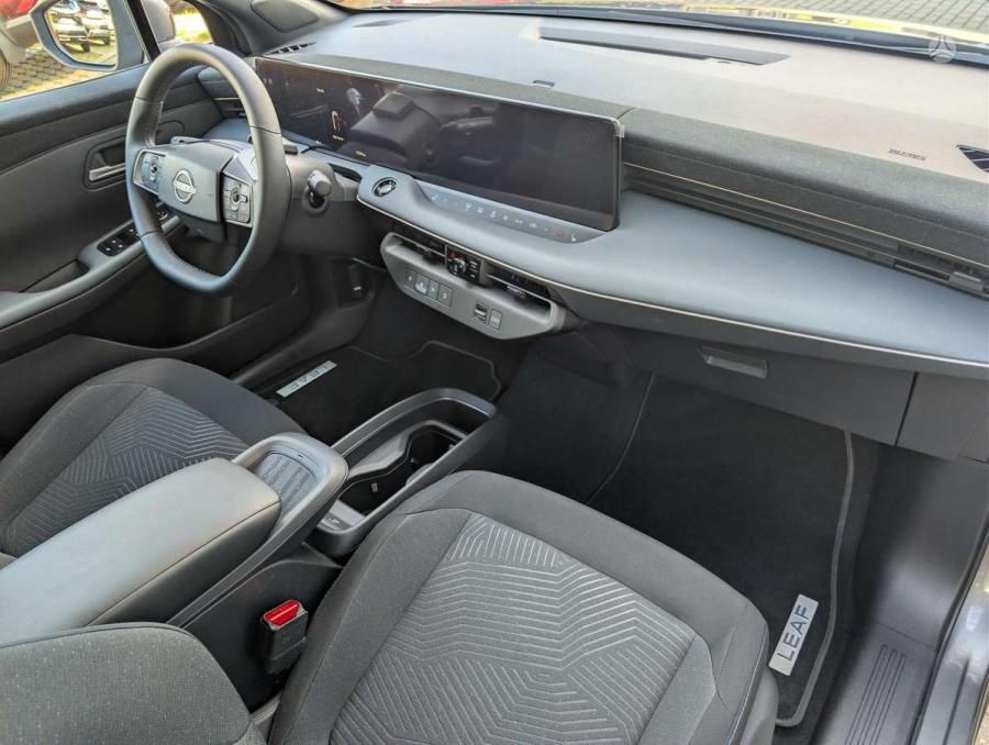 Pelēks Nissan Leaf 2026 Viļņa, ar dzinēja tilpumu 0.00 L un nobraukumu 0 tūkst. km par 40890 €, foto 13 vietnē AUTOMOTO.COM.LV