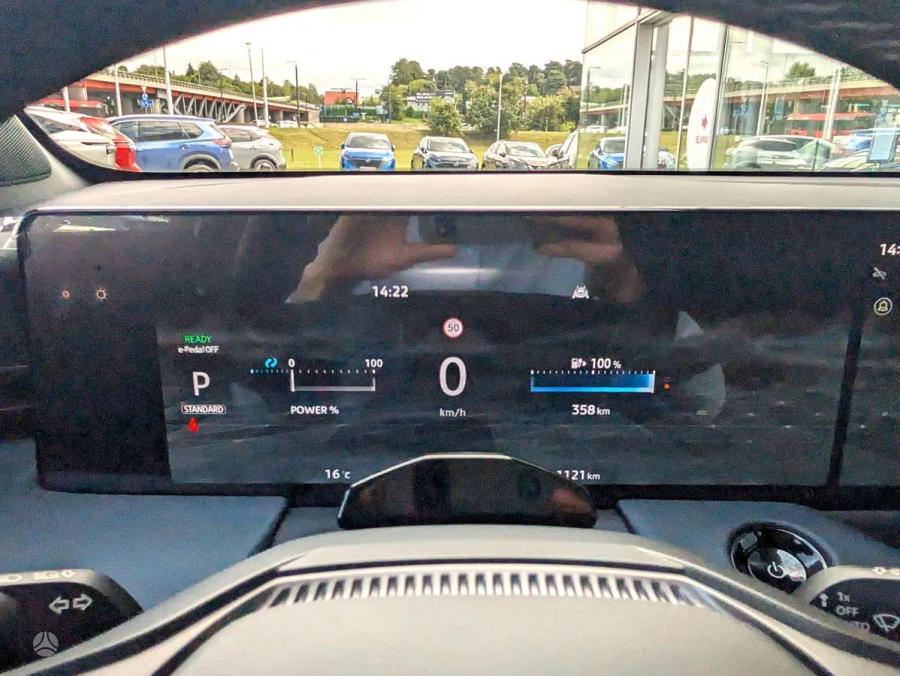 Pelēks Nissan Leaf 2026 Viļņa, ar dzinēja tilpumu 0.00 L un nobraukumu 0 tūkst. km par 40890 €, foto 18 vietnē AUTOMOTO.COM.LV