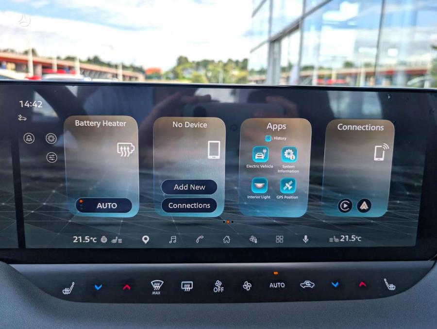 Pelēks Nissan Leaf 2026 Viļņa, ar dzinēja tilpumu 0.00 L un nobraukumu 0 tūkst. km par 40890 €, foto 21 vietnē AUTOMOTO.COM.LV