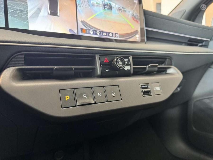 Grey Nissan Leaf 2026 in Siauliai, with an engine capacity of 0.00 L and mileage of 0 thousand km for 40890 €, photo 15 on AUTOMOTO.COM.LV
