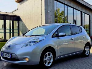 Grey Nissan Leaf 2012 in Taurage, with an engine capacity of 0.00 L and mileage of 149 thousand km for 3500 €, photo  on AUTOMOTO.COM.LV