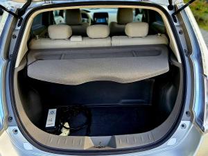 Grey Nissan Leaf 2012 in Taurage, with an engine capacity of 0.00 L and mileage of 149 thousand km for 3500 €, photo 34 on AUTOMOTO.COM.LV