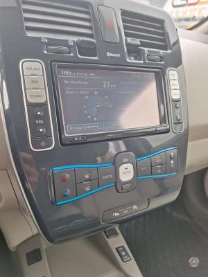 Grey Nissan Leaf 2012 in Klaipeda, with an engine capacity of 0.00 L and mileage of 175 thousand km for 3300 €, photo 18 on AUTOMOTO.COM.LV