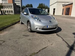 Grey Nissan Leaf 2012 in Kaunas, with an engine capacity of 0.00 L and mileage of 139 thousand km for 3300 €, photo 7 on AUTOMOTO.COM.LV