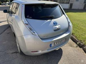 Grey Nissan Leaf 2012 in Kaunas, with an engine capacity of 0.00 L and mileage of 139 thousand km for 3300 €, photo 12 on AUTOMOTO.COM.LV