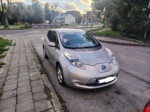 Grey Nissan Leaf 2012 in Klaipeda, with an engine capacity of 0.00 L and mileage of 153 thousand km for 2100 €, photo  on AUTOMOTO.COM.LV