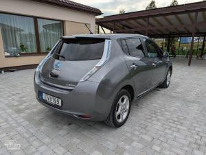 Grey Nissan Leaf 2013 in Vilnius, with an engine capacity of 0.00 L and mileage of 139 thousand km for 5200 €, photo 3 on AUTOMOTO.COM.LV