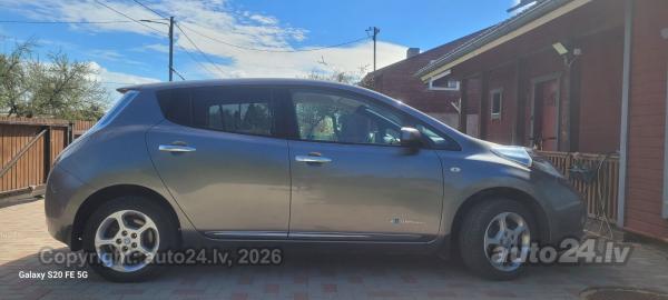 Grey Nissan Leaf 2013 in Haapsalu, with an engine capacity of 0.00 L and mileage of 159 thousand km for 5200 €, photo 3 on AUTOMOTO.COM.LV