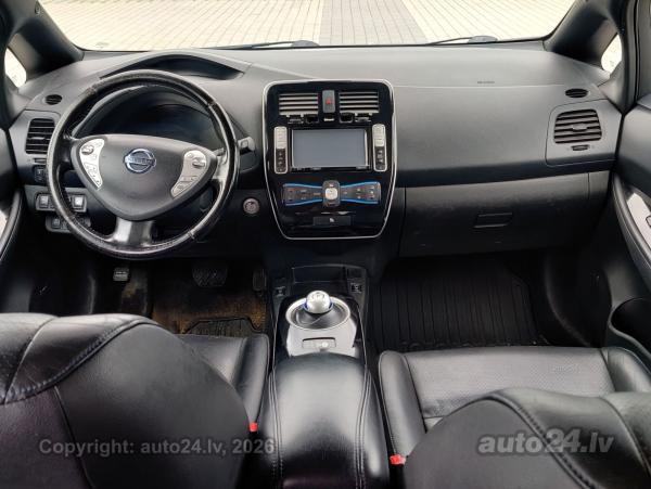 Grey Nissan Leaf 2013 in Tartu, with an engine capacity of 0.00 L and mileage of 199 thousand km for 8500 €, photo 6 on AUTOMOTO.COM.LV