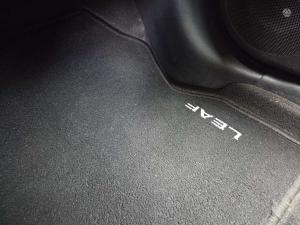 Pelēks Nissan Leaf 2015 Viļņa, ar dzinēja tilpumu 0.00 L un nobraukumu 76 tūkst. km par 4700 €, foto 17 vietnē AUTOMOTO.COM.LV