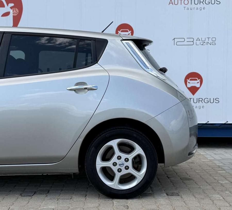 Grey Nissan Leaf 2015 in Taurage, with an engine capacity of 0.00 L and mileage of 73 thousand km for 5300 €, photo 15 on AUTOMOTO.COM.LV