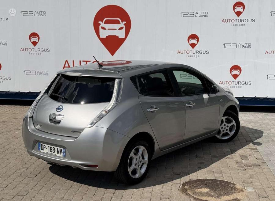 Grey Nissan Leaf 2015 in Taurage, with an engine capacity of 0.00 L and mileage of 73 thousand km for 5300 €, photo 23 on AUTOMOTO.COM.LV
