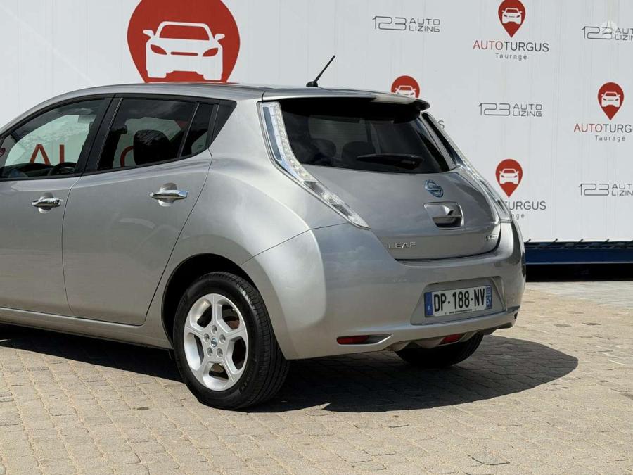 Grey Nissan Leaf 2015 in Taurage, with an engine capacity of 0.00 L and mileage of 73 thousand km for 5300 €, photo 25 on AUTOMOTO.COM.LV