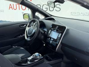 Grey Nissan Leaf 2015 in Taurage, with an engine capacity of 0.00 L and mileage of 73 thousand km for 5300 €, photo 34 on AUTOMOTO.COM.LV