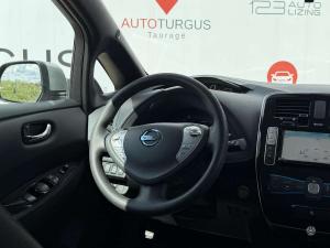 Grey Nissan Leaf 2015 in Taurage, with an engine capacity of 0.00 L and mileage of 73 thousand km for 5300 €, photo 37 on AUTOMOTO.COM.LV
