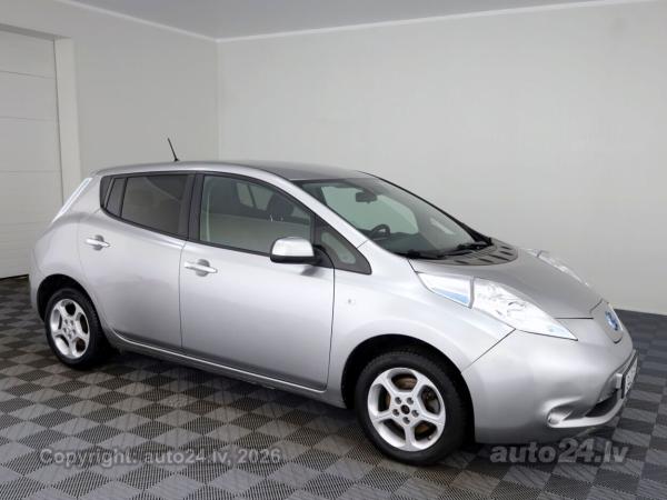 Grey Nissan Leaf 2016 in Tallinn, with an engine capacity of 0.00 L and mileage of 254 thousand km for 2599 €, photo 1 on AUTOMOTO.COM.LV