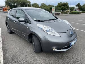 Pelēks Nissan Leaf 2017 Rīga, ar dzinēja tilpumu 0.00 L un nobraukumu 126 tūkst. km par 12500 €, foto 3 vietnē AUTOMOTO.COM.LV