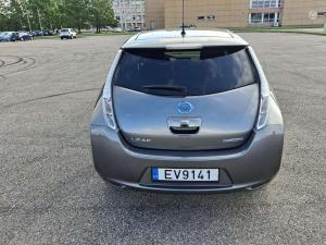 Grey Nissan Leaf 2017 in Kaunas, with an engine capacity of 0.00 L and mileage of 137 thousand km for 5250 €, photo 3 on AUTOMOTO.COM.LV