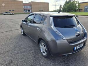 Grey Nissan Leaf 2017 in Kaunas, with an engine capacity of 0.00 L and mileage of 137 thousand km for 5250 €, photo 6 on AUTOMOTO.COM.LV