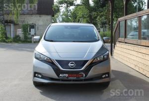 Grey Nissan Leaf 2018 in Riga, with an engine capacity of 0.00 L and mileage of 0 thousand km for 9790 €, photo 5 on AUTOMOTO.COM.LV
