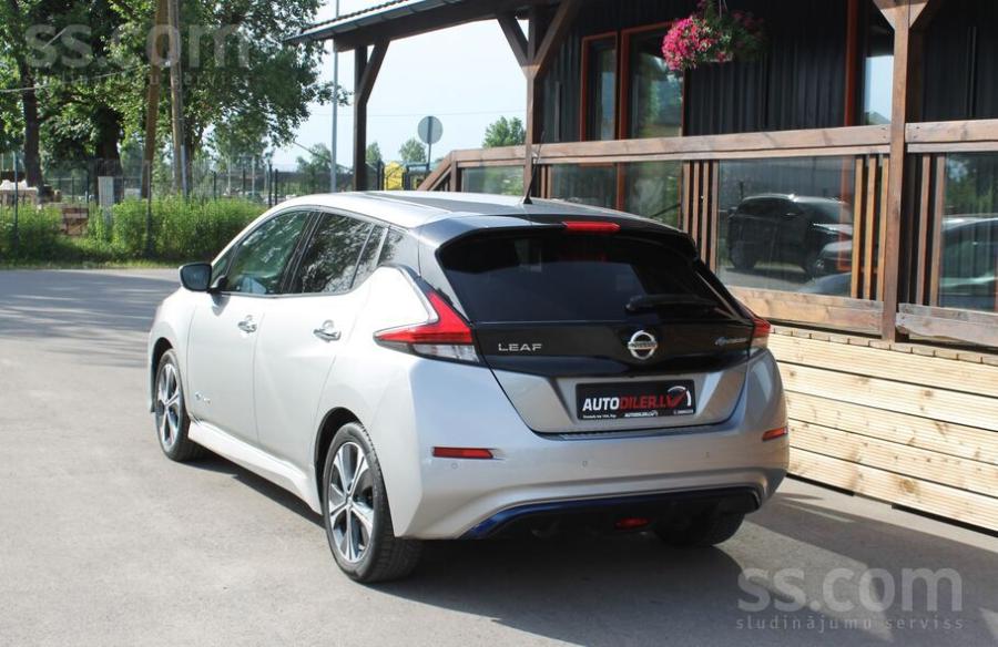 Grey Nissan Leaf 2018 in Riga, with an engine capacity of 0.00 L and mileage of 0 thousand km for 9790 €, photo 8 on AUTOMOTO.COM.LV