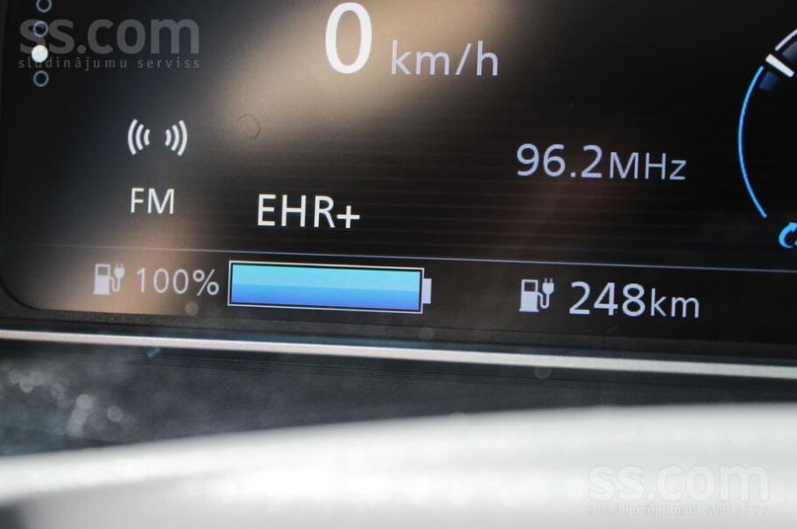 Grey Nissan Leaf 2018 in Riga, with an engine capacity of 0.00 L and mileage of 0 thousand km for 9790 €, photo 20 on AUTOMOTO.COM.LV