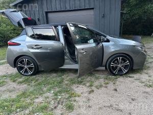 Pelēks Nissan Leaf 2018 Ventspils, ar dzinēja tilpumu 0.00 L un nobraukumu 140 tūkst. km par 8600 €, foto 4 vietnē AUTOMOTO.COM.LV