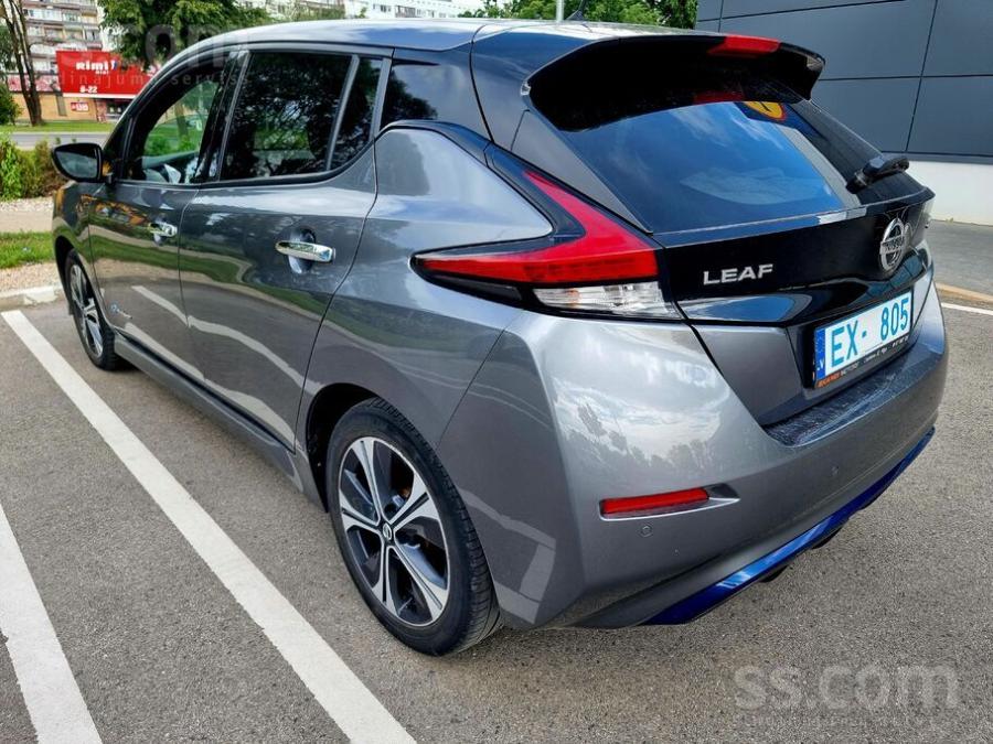 Grey Nissan Leaf 2018 in Riga, with an engine capacity of 0.00 L and mileage of 232 thousand km for 9750 €, photo 5 on AUTOMOTO.COM.LV