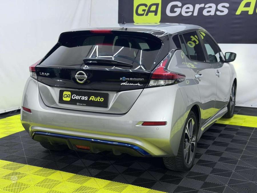 Grey Nissan Leaf 2018 in Vilnius, with an engine capacity of 0.00 L and mileage of 112 thousand km for 9900 €, photo 5 on AUTOMOTO.COM.LV