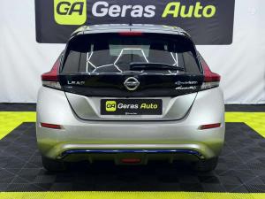 Grey Nissan Leaf 2018 in Vilnius, with an engine capacity of 0.00 L and mileage of 112 thousand km for 9900 €, photo 6 on AUTOMOTO.COM.LV