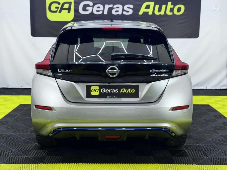 Grey Nissan Leaf 2018 in Vilnius, with an engine capacity of 0.00 L and mileage of 112 thousand km for 9900 €, photo 6 on AUTOMOTO.COM.LV