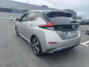 Pelēks Nissan Leaf 2018 Viļņa, ar dzinēja tilpumu 0.00 L un nobraukumu 109 tūkst. km par 9500 €, foto 9 vietnē AUTOMOTO.COM.LV
