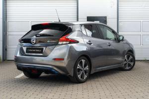 Grey Nissan Leaf 2018 in Vilnius, with an engine capacity of 0.00 L and mileage of 150 thousand km for 8950 €, photo 4 on AUTOMOTO.COM.LV