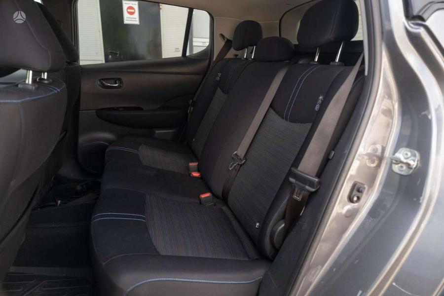 Grey Nissan Leaf 2018 in Vilnius, with an engine capacity of 0.00 L and mileage of 150 thousand km for 8950 €, photo 11 on AUTOMOTO.COM.LV