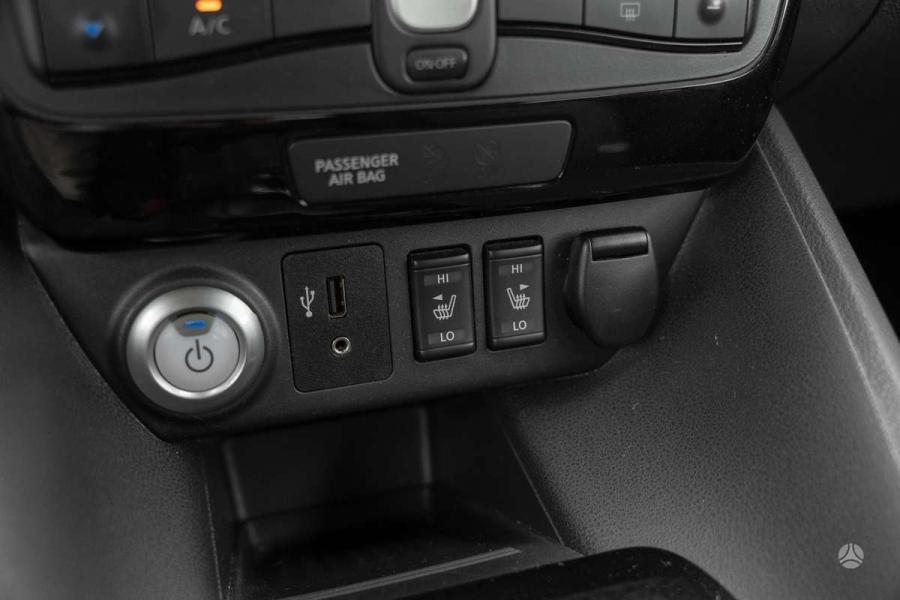 Grey Nissan Leaf 2018 in Vilnius, with an engine capacity of 0.00 L and mileage of 150 thousand km for 8950 €, photo 19 on AUTOMOTO.COM.LV