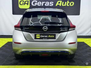 Grey Nissan Leaf 2018 in Vilnius, with an engine capacity of 0.00 L and mileage of 112 thousand km for 9900 €, photo 6 on AUTOMOTO.COM.LV