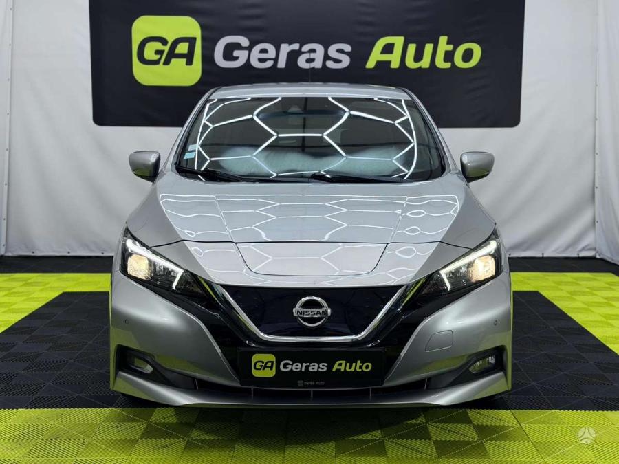 Grey Nissan Leaf 2018 in Vilnius, with an engine capacity of 0.00 L and mileage of 112 thousand km for 9900 €, photo 8 on AUTOMOTO.COM.LV