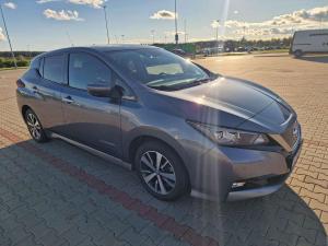 Pelēks Nissan Leaf 2018 Viļņa, ar dzinēja tilpumu 0.00 L un nobraukumu 52 tūkst. km par 12900 €, foto 8 vietnē AUTOMOTO.COM.LV